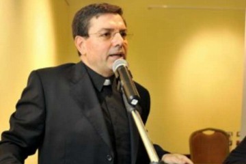 Gravina: Torna in libertà don Mimmo Laddaga